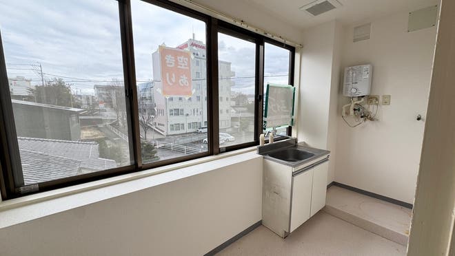 【東御市県しなの鉄道田中駅徒歩7分】完全貸し切りの貸事務所・レンタルスペースの写真12