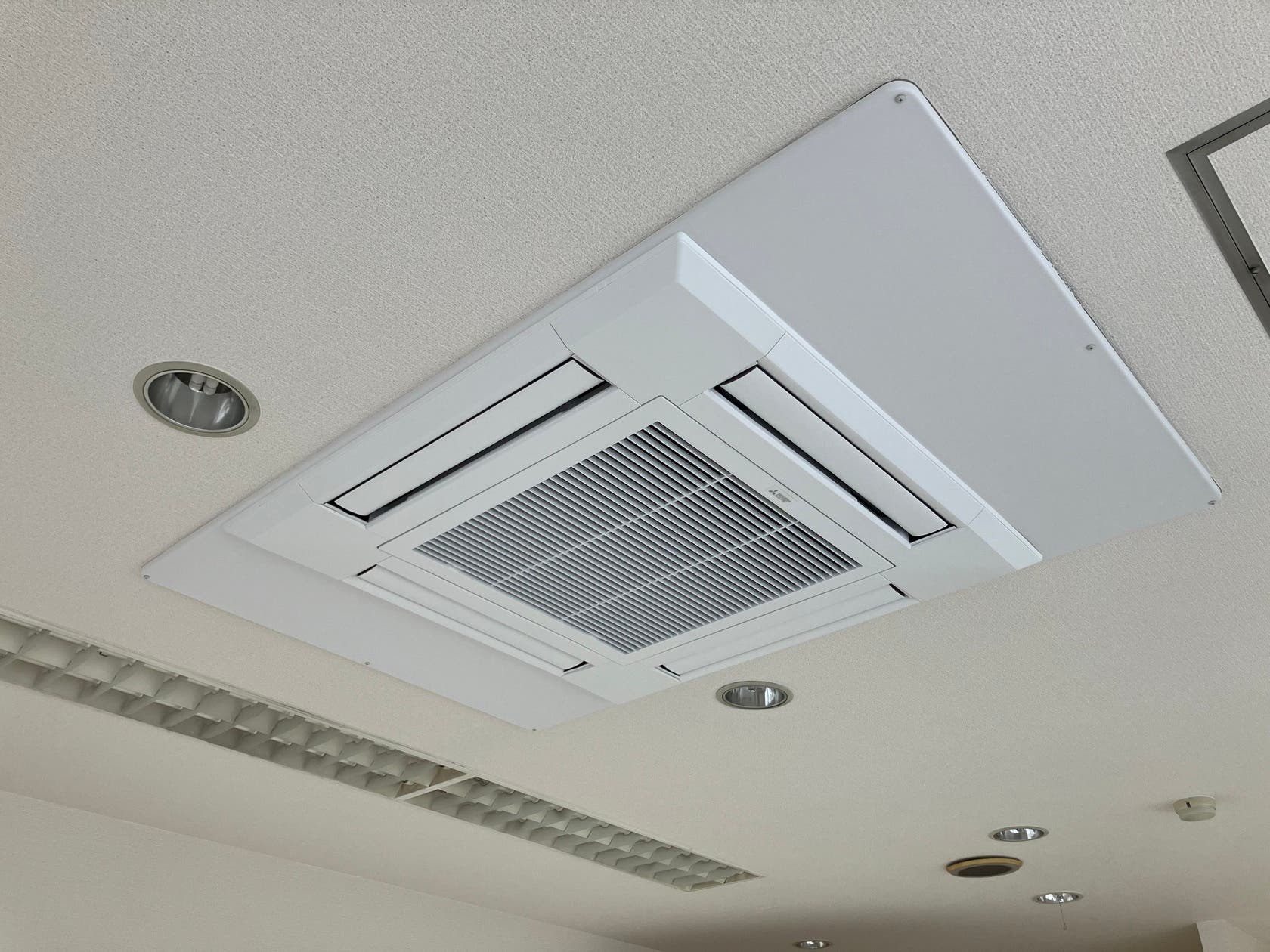 【東御市県しなの鉄道田中駅徒歩7分】完全貸し切りの貸事務所・レンタルスペースの写真13