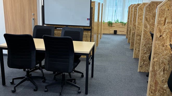 六本木駅からわずか2分!完全貸切!重要なWeb商談・1on1面談、Web会議に。の写真1