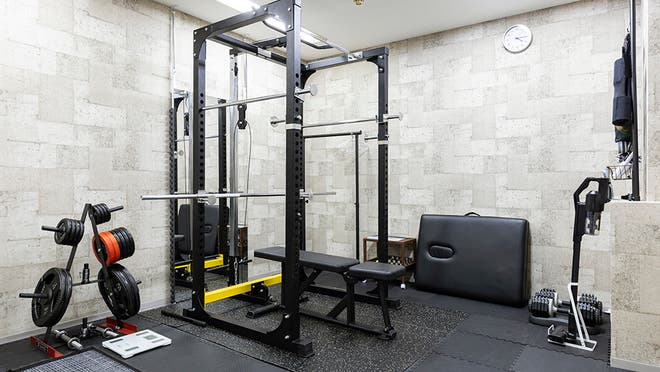 オープン記念990円【松屋町駅2分長堀駅10分】長堀最安値当日予約可能個室レンタルフィットネスジム!パーソナル、ピラティス可能!の写真1