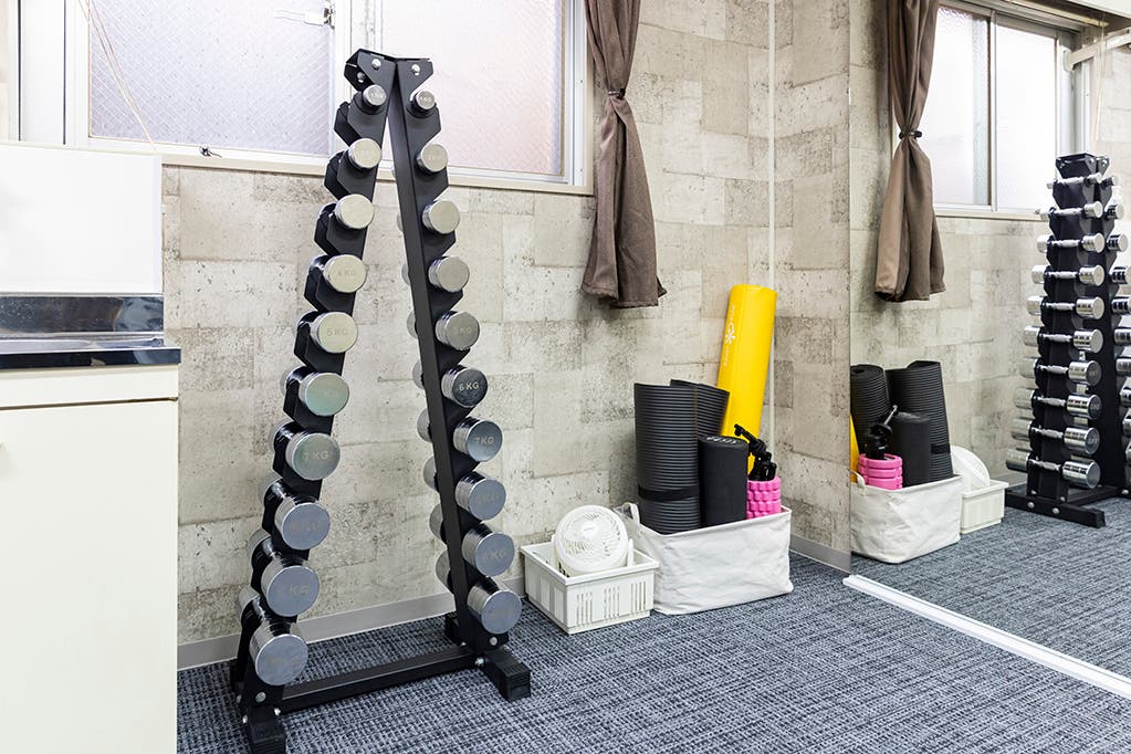 オープン記念990円【松屋町駅2分長堀駅10分】長堀最安値当日予約可能個室レンタルフィットネスジム！パーソナル、ピラティス可能！の写真6