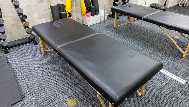 オープン記念990円【松屋町駅2分長堀駅10分】長堀最安値当日予約可能個室レンタルフィットネスジム!パーソナル、ピラティス可能!の写真9