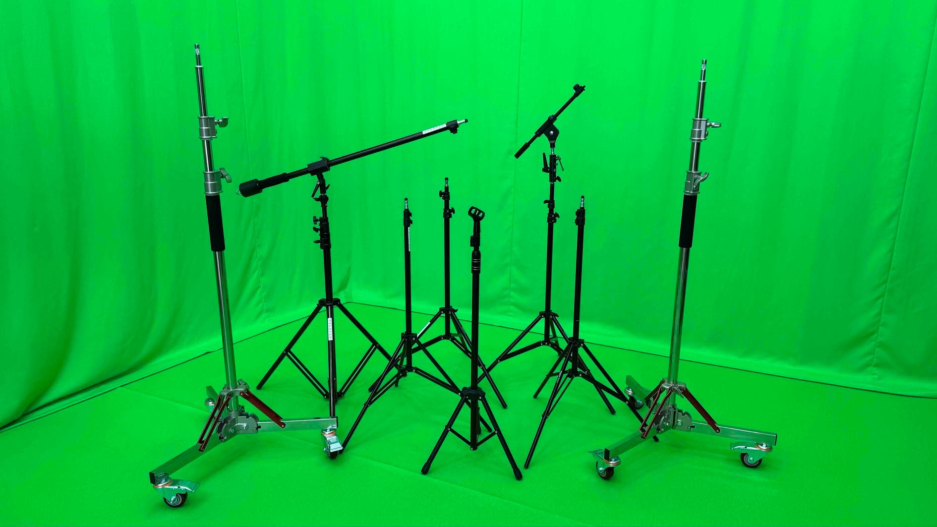 【カフェ併設のレンタル撮影スタジオ】クロマキー常設、スタジオまで車寄せOK！・バイク撮影可！の写真15