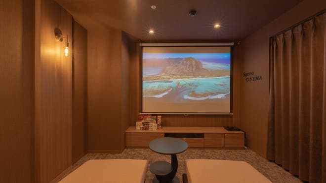 スペモシネマ🎬️すすきの駅5分🍷ゴミ無料👌🏻プロジェクター🎥映画デート💞ゲーム🎮721_SpemoCINEMA札幌の写真4