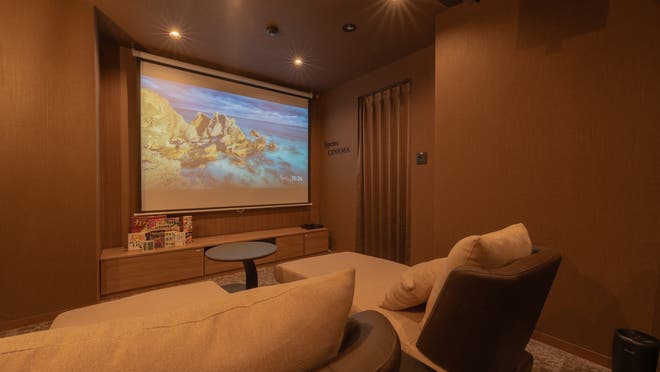 スペモシネマ🎬️すすきの駅5分🍷ゴミ無料👌🏻プロジェクター🎥映画デート💞ゲーム🎮721_SpemoCINEMA札幌の写真2