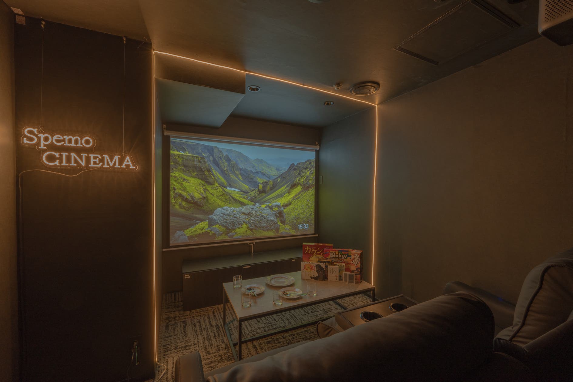 スペモシネマ🎬️すすきの駅5分🍷ゴミ無料👌🏻プロジェクター🎥映画🍿ゲーム🎮722_SpemoCINEMA札幌2ndの写真1