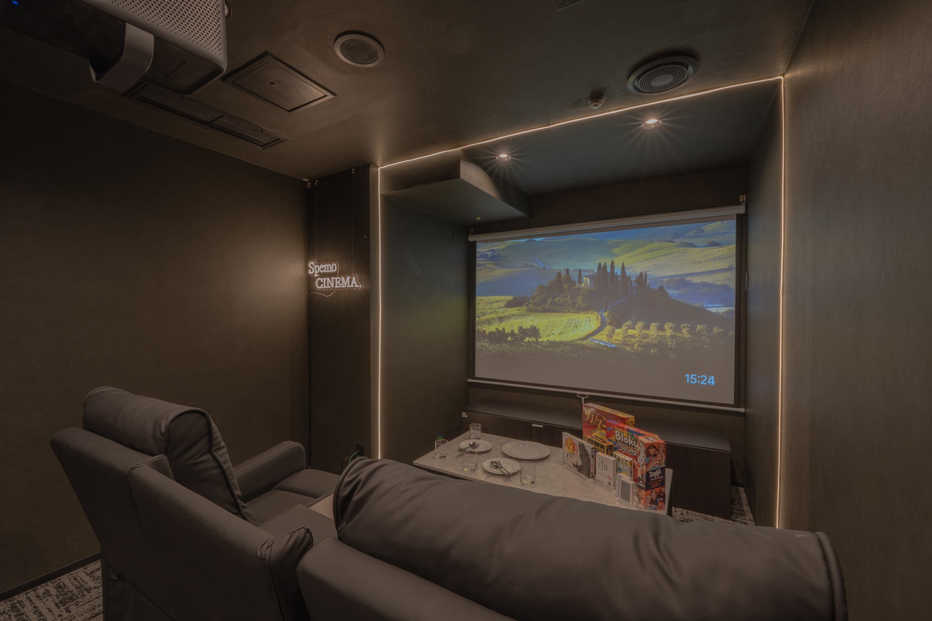 スペモシネマ🎬️すすきの駅5分🍷ゴミ無料👌🏻プロジェクター🎥映画🍿ゲーム🎮722_SpemoCINEMA札幌2ndの写真2