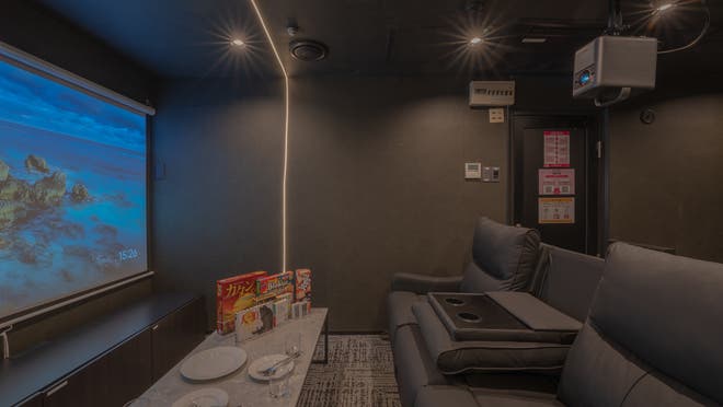 スペモシネマ🎬️すすきの駅5分🍷ゴミ無料👌🏻プロジェクター🎥映画🍿ゲーム🎮722_SpemoCINEMA札幌2ndの写真3