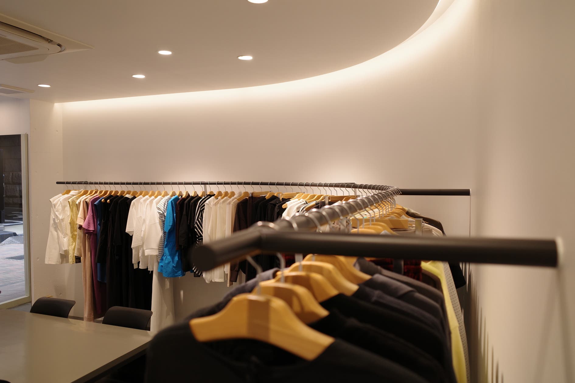 【外苑前駅から徒歩4分の】アパレルブランド等のPOPUP STOREに最適なレンタルスペースの写真3