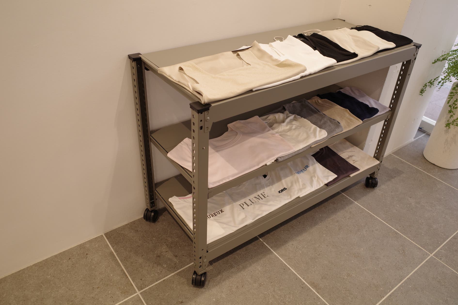 【外苑前駅から徒歩4分の】アパレルブランド等のPOPUP STOREに最適なレンタルスペースの写真4