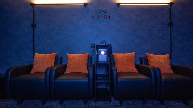 セレコレ🌳価格破壊💰最大12名🉐シアター✨プロジェクタ📽️映画🐈⬛デート💓ゲーム🎮女子会💗olivy横浜の写真3