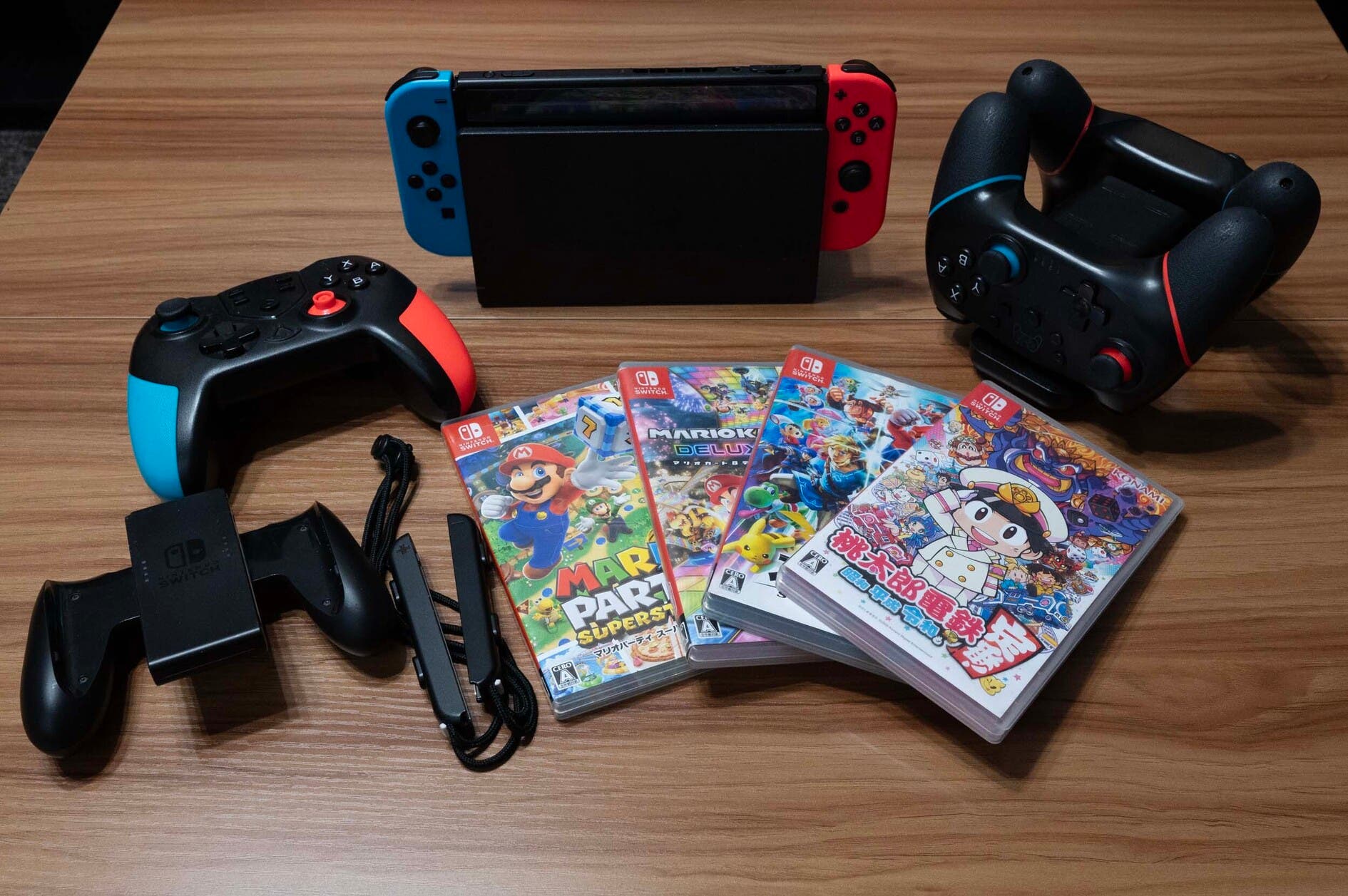 ⑦大人気ゲーム機（大迫力100インチプロジェクター）の画像1