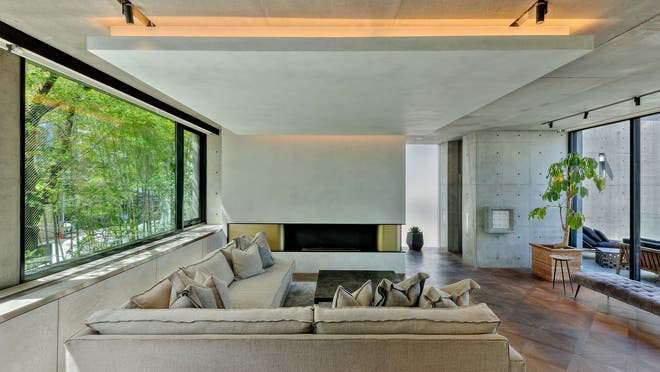 【表参道】オフサイトミーティング・交流会利用多数! プロジェクター完備でプレゼンや勉強会・研修などでご利用いただいております。の写真4