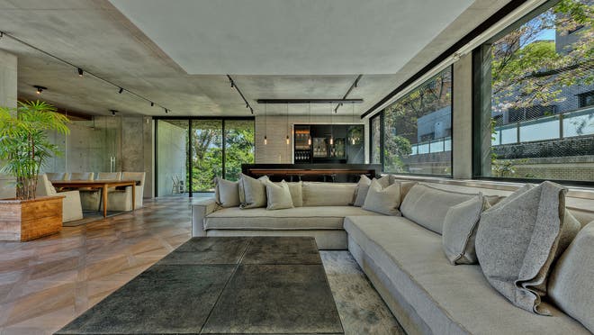 【表参道】オフサイトミーティング・交流会利用多数! プロジェクター完備でプレゼンや勉強会・研修などでご利用いただいております。の写真5