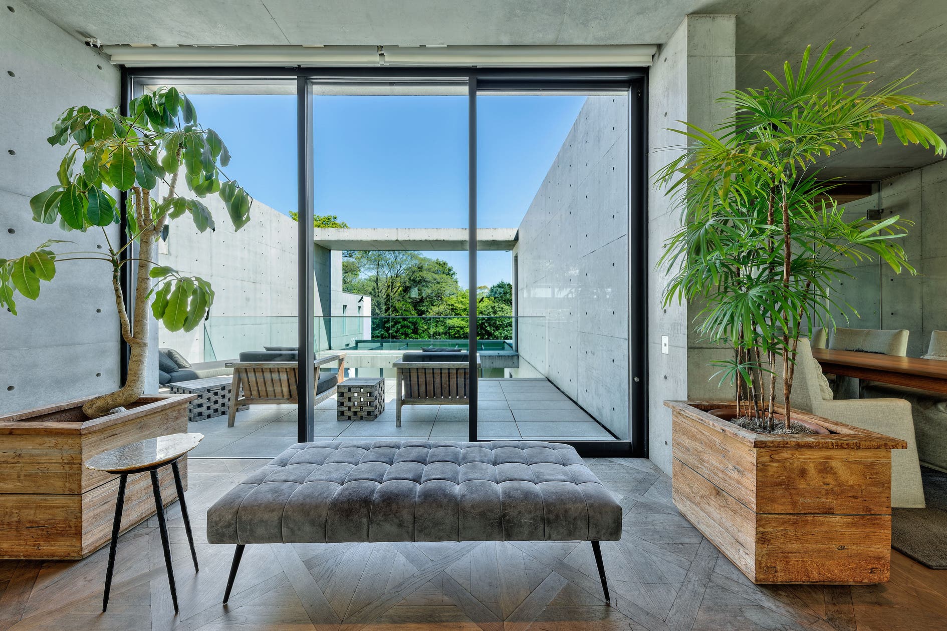 【表参道】オフサイトミーティング・交流会利用多数！ プロジェクター完備でプレゼンや勉強会・研修などでご利用いただいております。の写真8