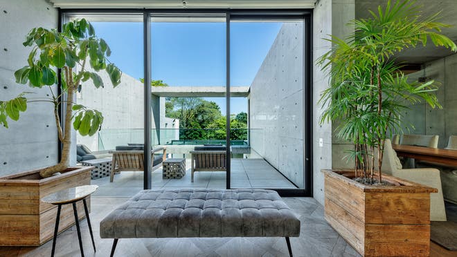 【表参道】オフサイトミーティング・交流会利用多数! プロジェクター完備でプレゼンや勉強会・研修などでご利用いただいております。の写真8