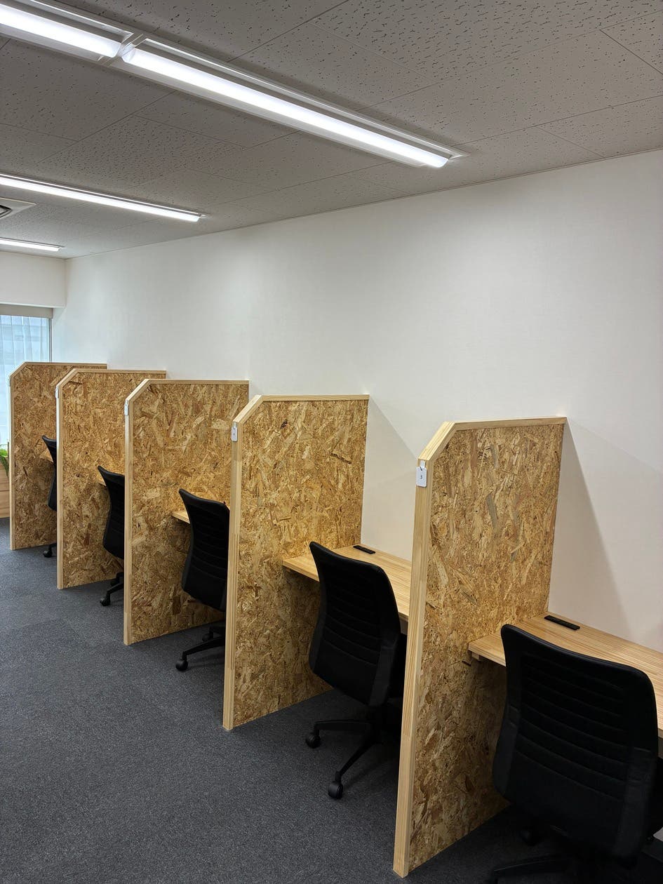 六本木駅からわずか２分！静かに集中できるワーキングスペースの写真4