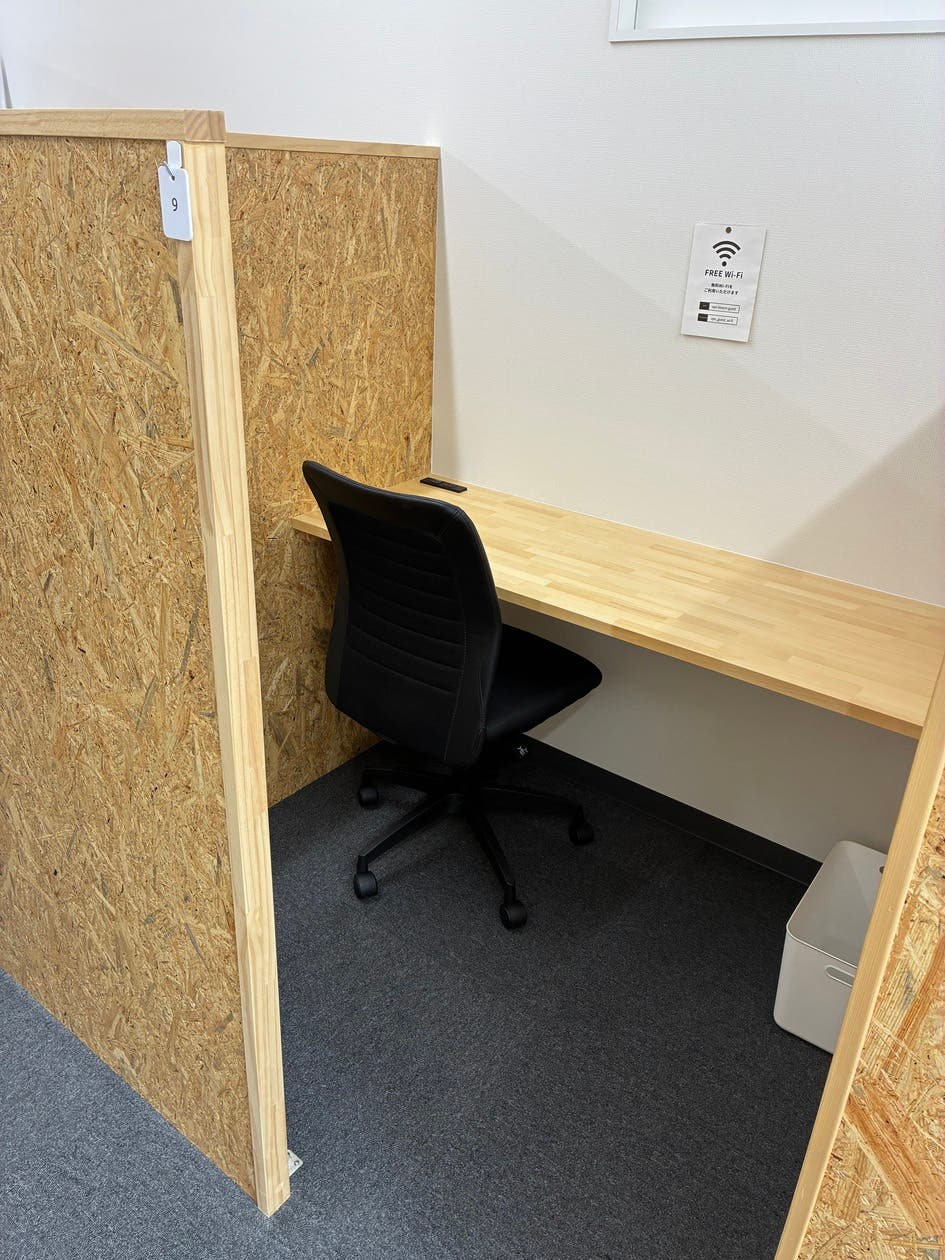 六本木駅からわずか２分！静かに集中できるワーキングスペースの写真5