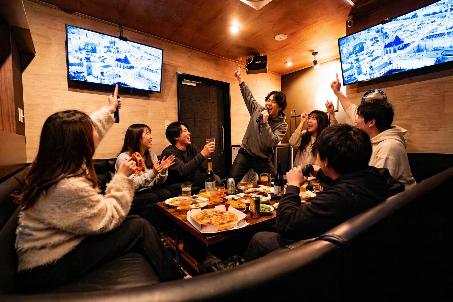 【心斎橋駅近 徒歩3分】完全個室｜セルフ飲み放題980円｜カラオケ無料｜飲食持込OK｜飲み会・パーティー・二次会・オフ会・誕生会の写真3