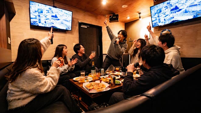 【心斎橋駅近 徒歩3分】完全個室|セルフ飲み放題980円|カラオケ無料|飲食持込OK|飲み会・パーティー・二次会・オフ会・誕生会の写真3