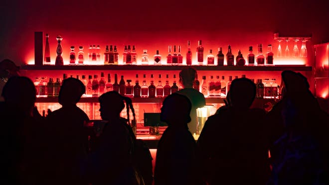 設備充実な路面店の写真2