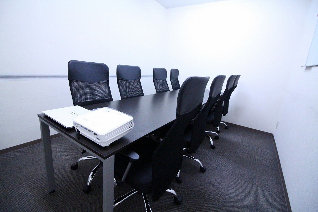 【東京駅・日本橋駅2分】完全個室！PC・プロジェクター・プリンター・コピー機・WiFi全て無料！ふれあい貸し会議室 八重洲No1の写真4