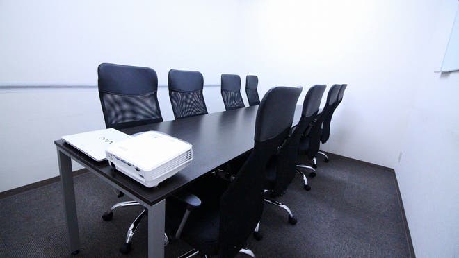 【東京駅・日本橋駅2分】完全個室!PC・プロジェクター・プリンター・コピー機・WiFi全て無料!ふれあい貸し会議室 八重洲No1の写真4