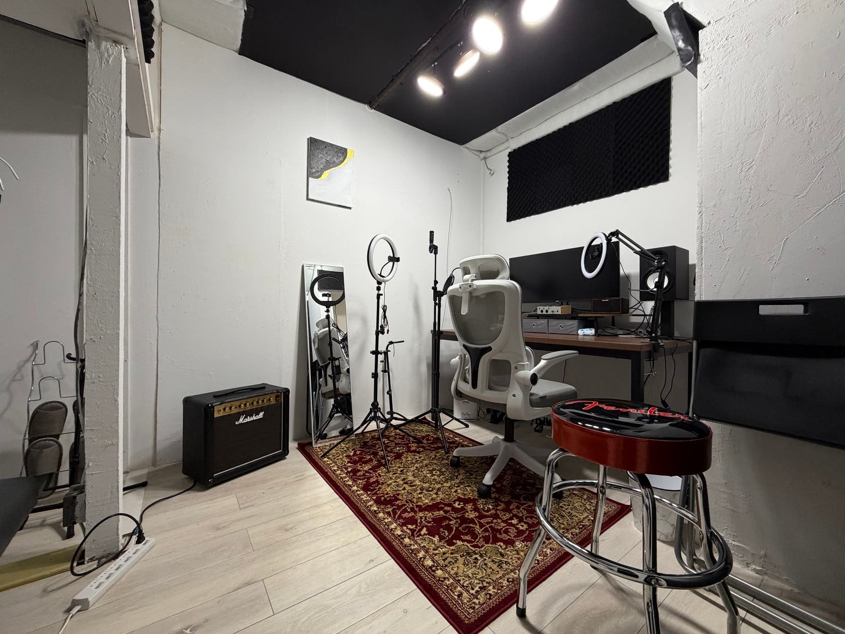 飯能駅徒歩7分の防音集中スペースの写真1