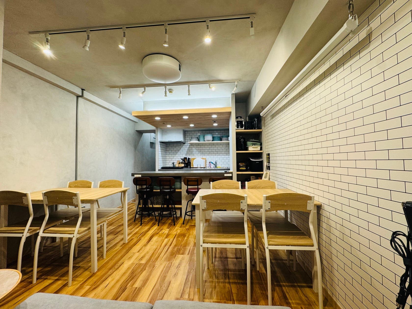 【改装】リノスペキッチン六本木俳優座🍳レンタルキッチン｜料理・ホームパーティー・デート・プロジェクター・女子会/駅近・格安の写真3