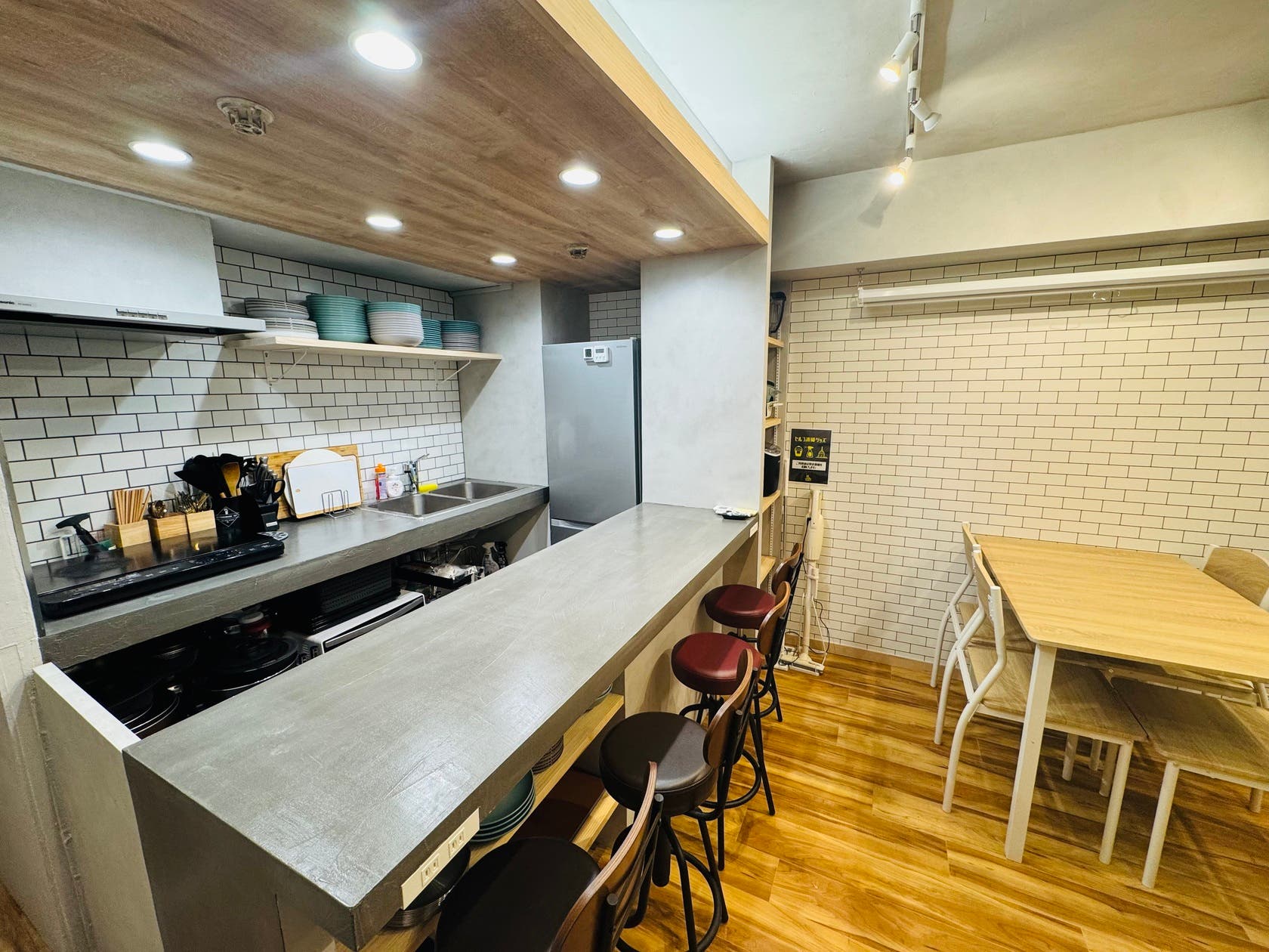 【改装】リノスペキッチン六本木俳優座🍳レンタルキッチン｜料理・ホームパーティー・デート・プロジェクター・女子会/駅近・格安の写真8