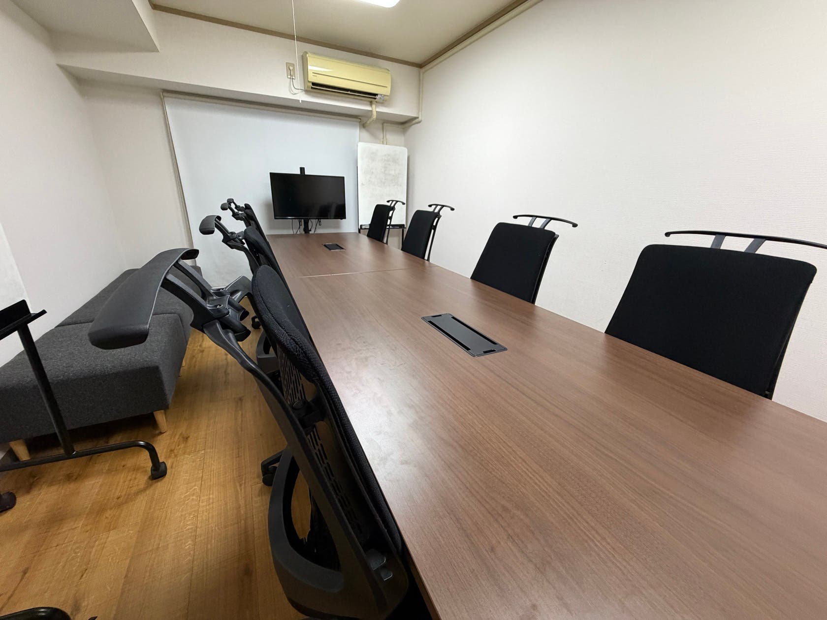 【浜松町＆大門2分】広々貸会議室💻ソファ席で寛げる✨️AmazonfireTVstick有📺ランドプレイス浜松町の写真9