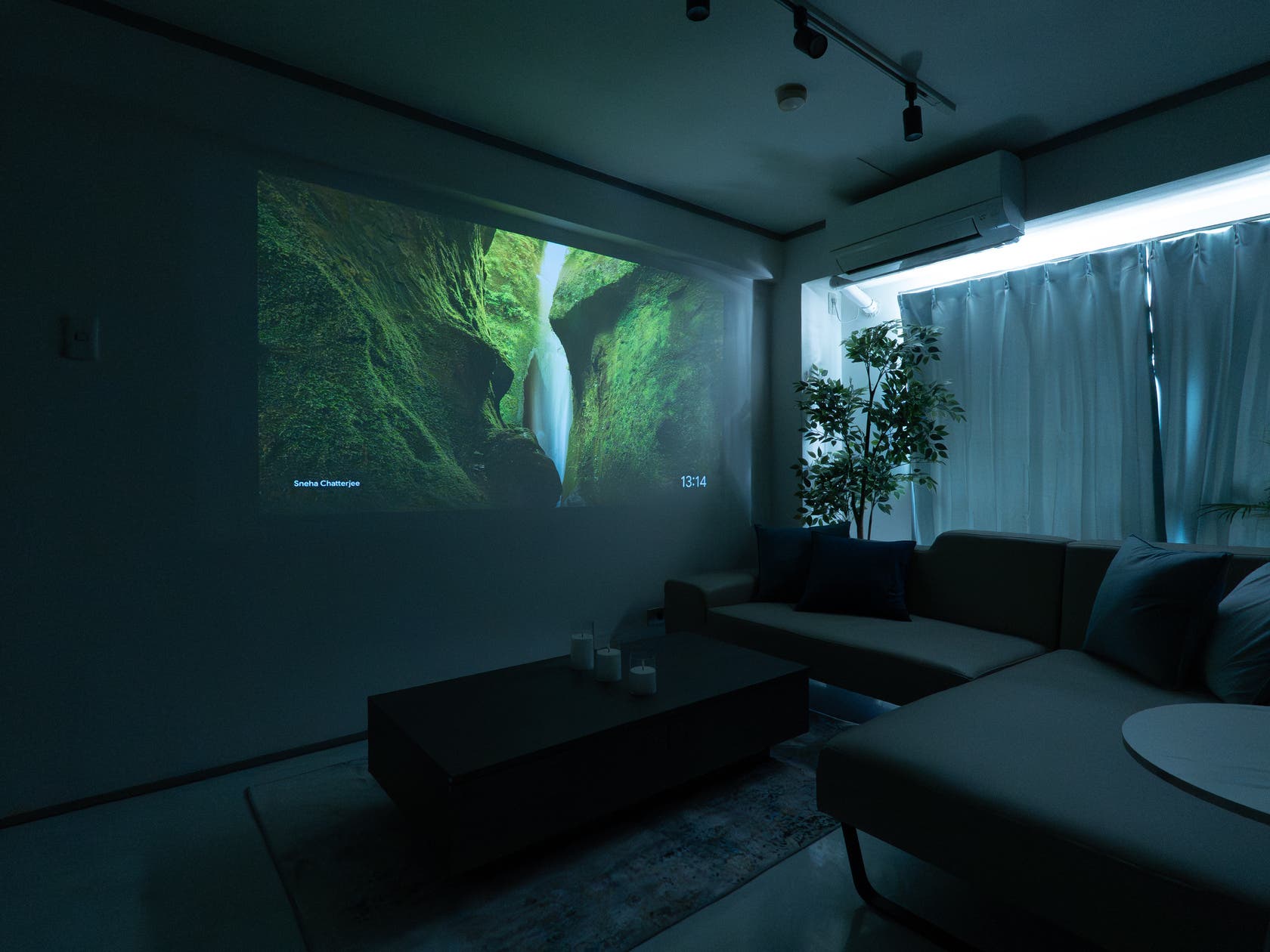 【新大久保駅 徒歩5分】女子会・推し活◎デート・誕生日会✨飲み会・歓送迎会🌟大画面プロジェクター・映画鑑賞🎥コスプレ撮影📷の写真3