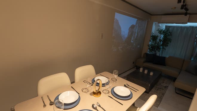 【新大久保駅 徒歩5分】女子会・推し活◎デート・誕生日会✨飲み会・歓送迎会🌟大画面プロジェクター・映画鑑賞🎥コスプレ撮影📷の写真26