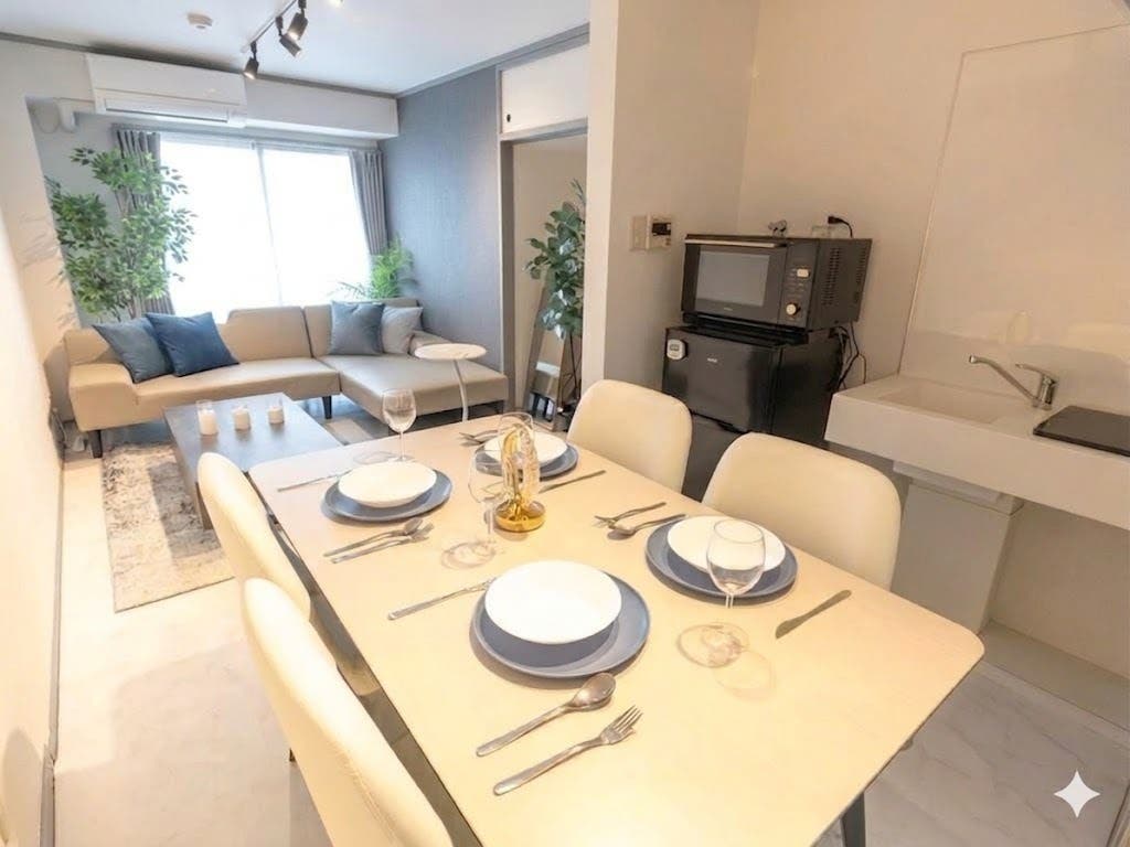 【新大久保駅 徒歩5分】女子会・推し活◎デート・誕生日会✨飲み会・歓送迎会🌟大画面プロジェクター・映画鑑賞🎥コスプレ撮影📷の写真9