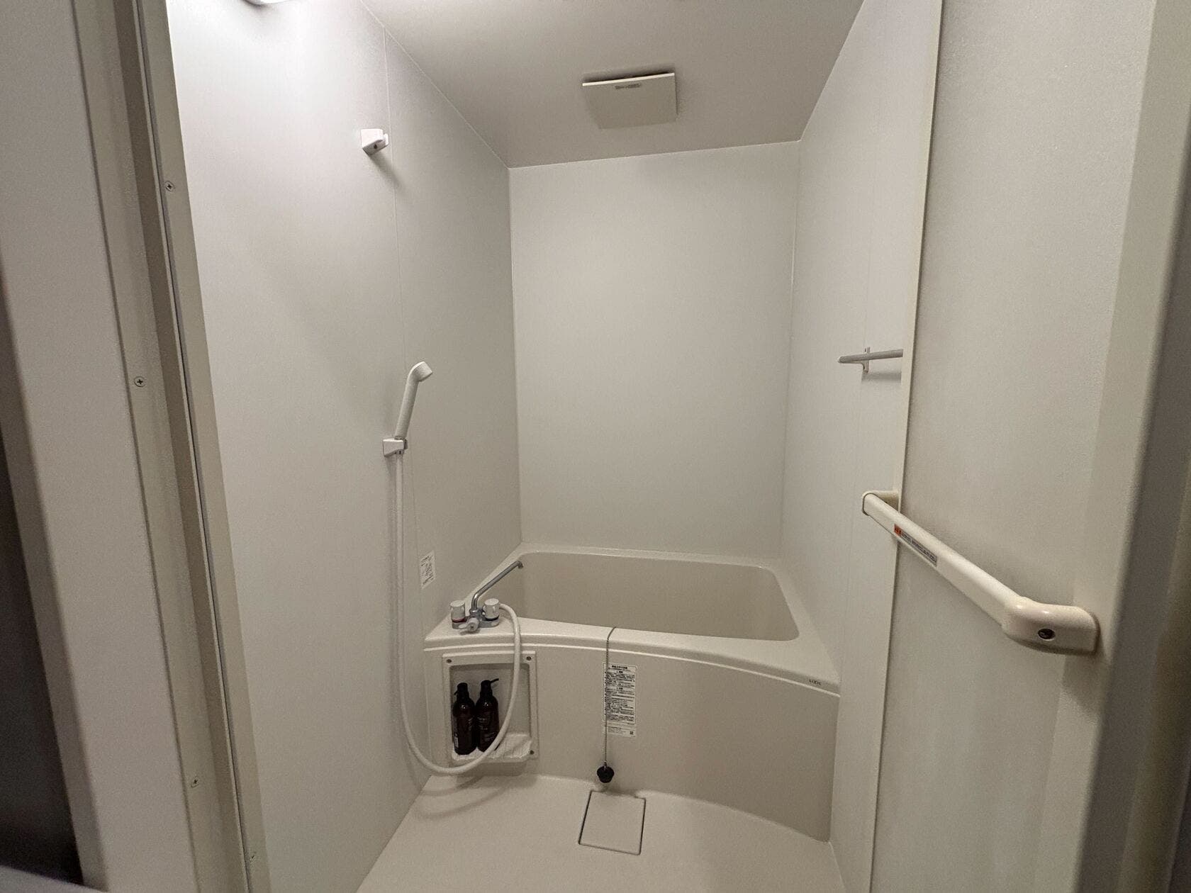 スペモ🏠駅徒歩2分🚶歓送迎会🎊おうちカラオケ🎤パーティー🥂プロジェクター🎥映画鑑賞🎬859_LIVING新宿の写真11