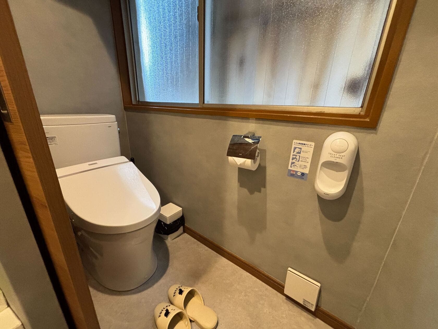 スペモ🏠駅徒歩2分🚶歓送迎会🎊おうちカラオケ🎤パーティー🥂プロジェクター🎥映画鑑賞🎬859_LIVING新宿の写真12