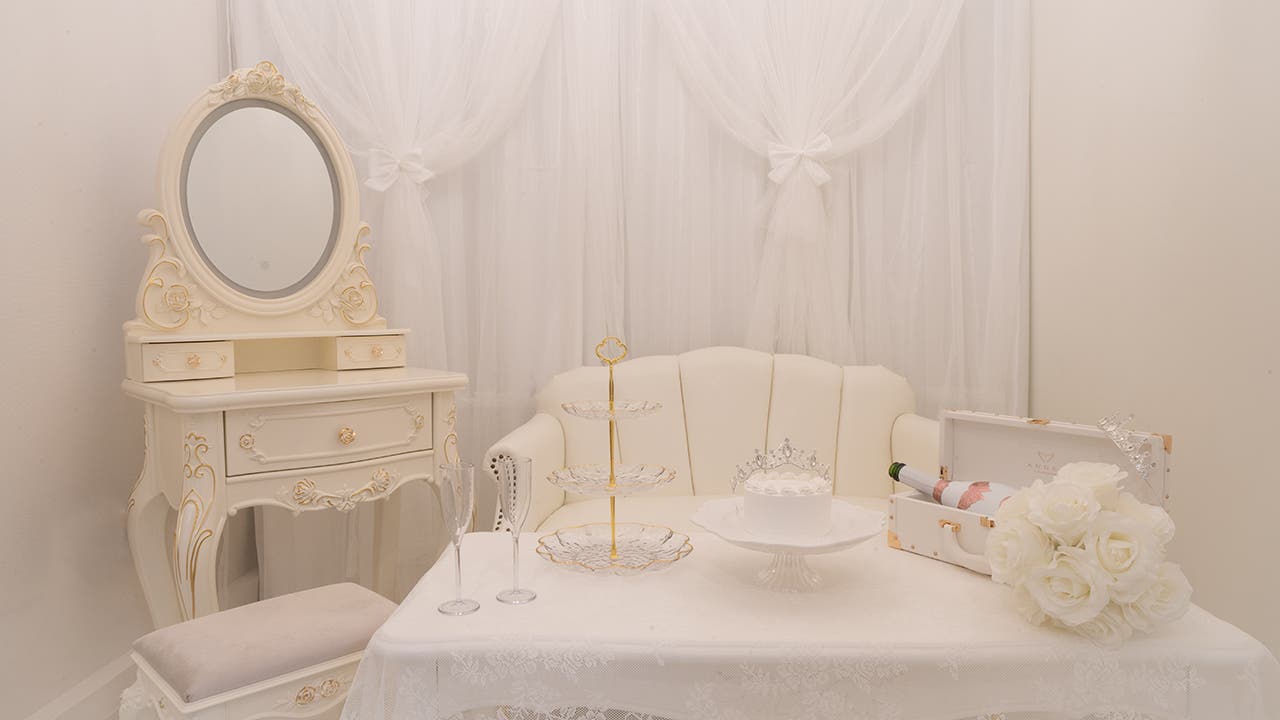 NEW🎉 新大久保駅4分💖 推し活・生誕祭にぴったりな白かわ1階スタジオ💖の写真1