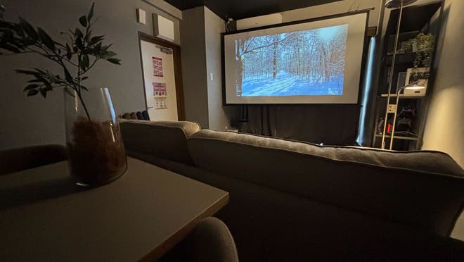 スペモ🏠駅徒歩2分🚶歓送迎会🎊おうちカラオケ🎤パーティー🥂プロジェクター🎥映画鑑賞🎬859_LIVING新宿の写真5