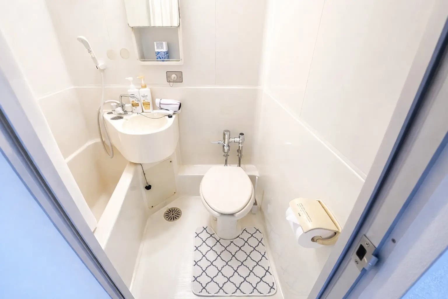 西宮北口駅徒歩4分｜高速Wi-Fi完備📶｜🎲ボードゲーム充実｜🍳BRUNO＆卓上IHあり｜🎬映画見放題スペースの写真21