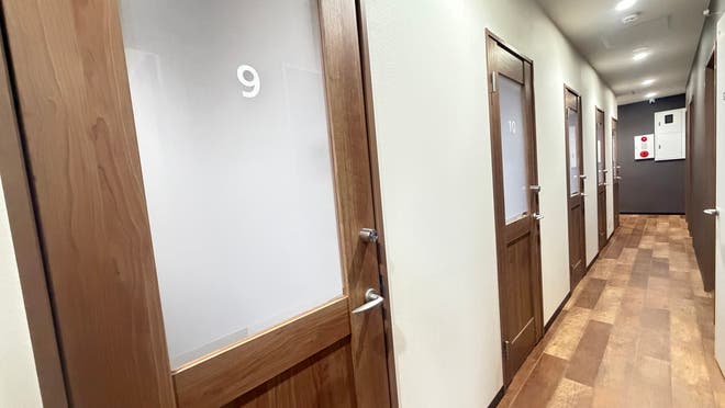 【柏駅から徒歩1分】モニター・フリードリンク付き4名会議室(Room C)の写真6