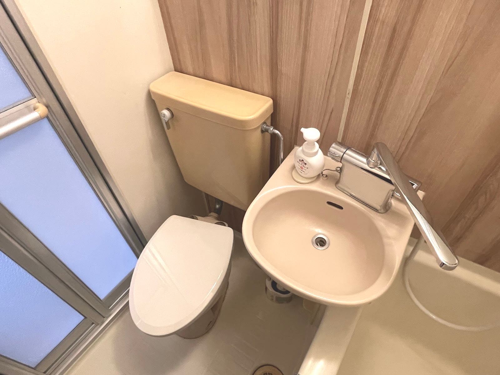 ＜ミニマルオフィス大曽根＞4名収容完全個室✨光回線Wi-Fi📶ホワイトボード📝会議/商談/テレワーク/作業の写真13