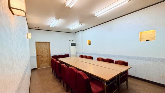 【大台町42号沿いの25畳個室】駐車20台・最大30名・会議/研修/面談/教室/塾にの写真1