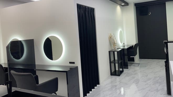 メイクROOM(B)の写真1