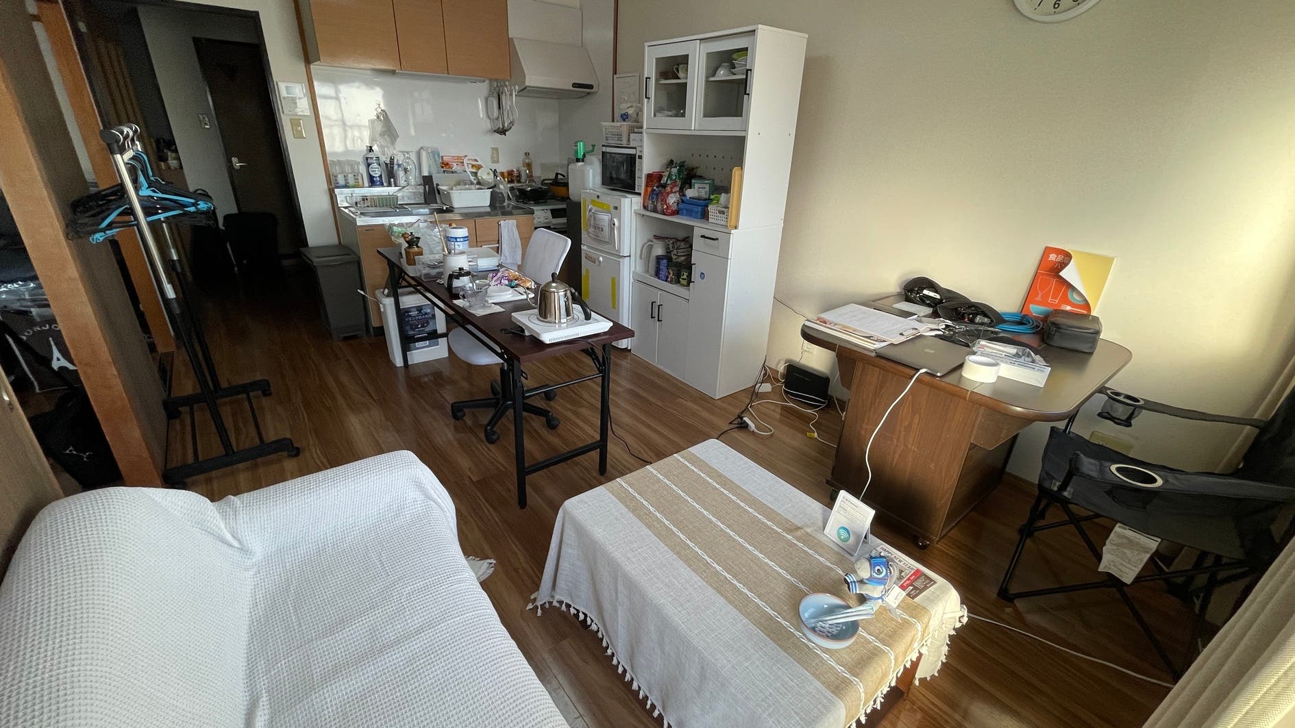 JR小倉駅徒歩6分｜小倉の工場夜景を独り占め。クリエイターのための夜の隠れ家「喫茶あかほり」の写真5