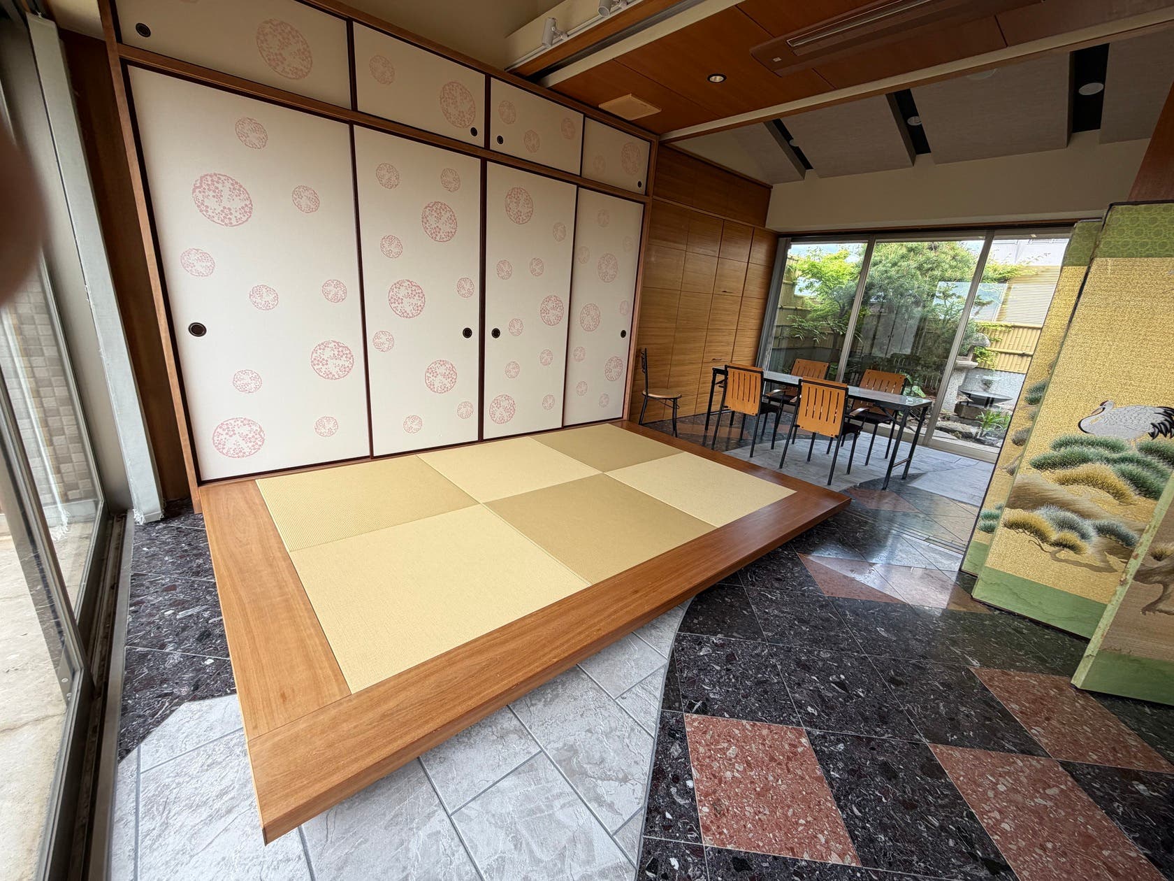 蓬莱の庭の写真5