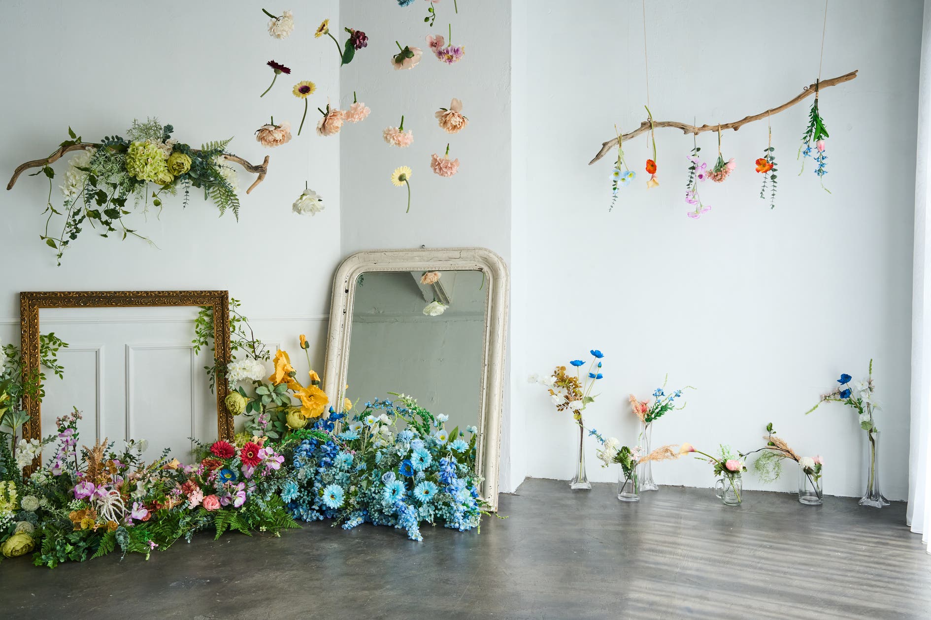 優しい自然光と白壁で撮影できるフォトスタジオの写真6