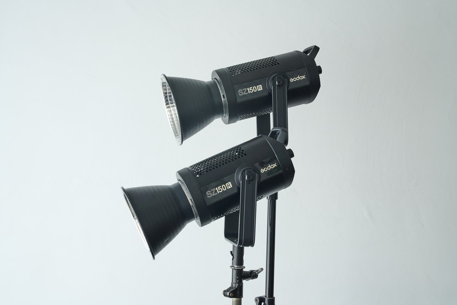 優しい自然光と白壁で撮影できるフォトスタジオの写真11