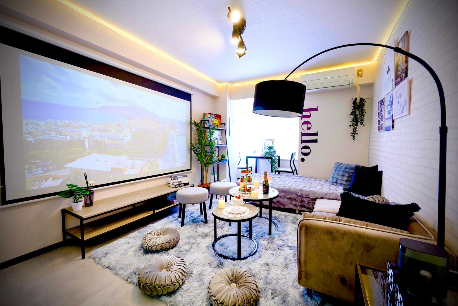 🤍オトナの隠れ家🥂本気デート／誕生日祝い🎂女子会で選ばれる映えスポット🍷大迫力100㌅鑑賞会＆Switch📽️の写真1