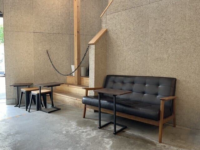 【大久保駅 徒歩10分】モダン空間のカフェ☕ロケ・CM・スタジオ撮影📸商品撮影・物撮り・広告撮影🎥ポートレート・MV🍃の写真3