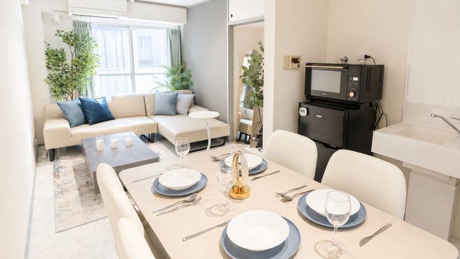 【新大久保駅 徒歩5分】女子会・推し活◎デート・誕生日会✨飲み会・歓送迎会🌟大画面プロジェクター・映画鑑賞🎥コスプレ撮影📷の写真1